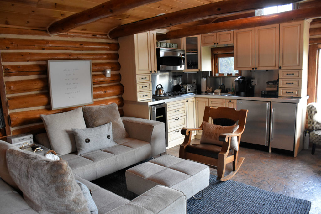 A Lakeside Cabin Near Seattle You'll Love • Small Town Washington