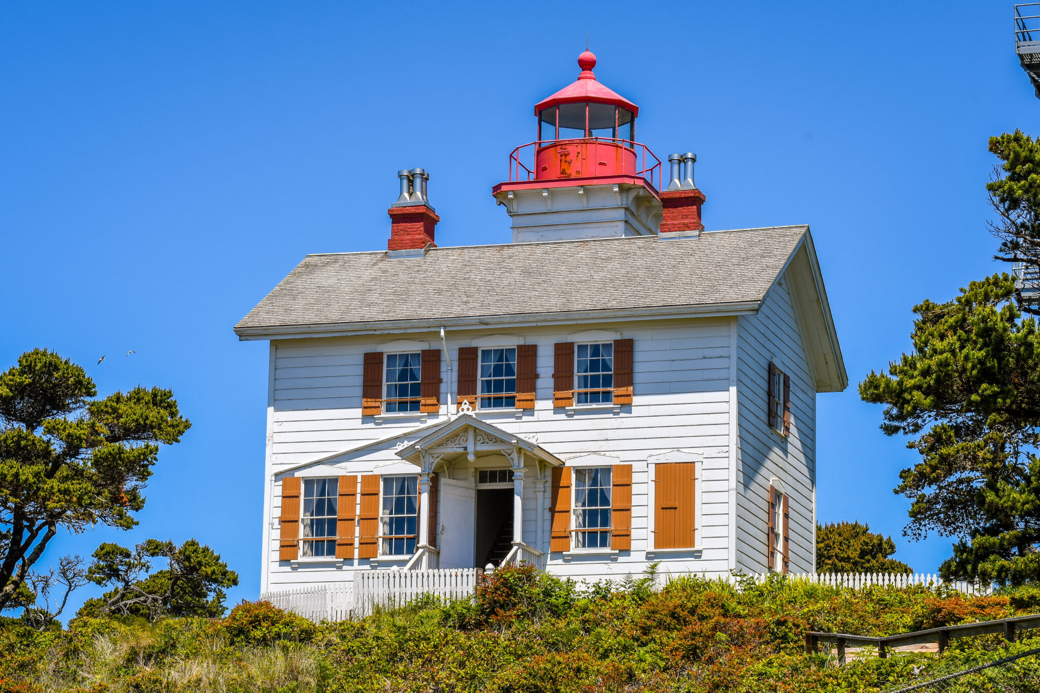 11 Lovely Oregon Lighthouses to Visit • Small Town Washington